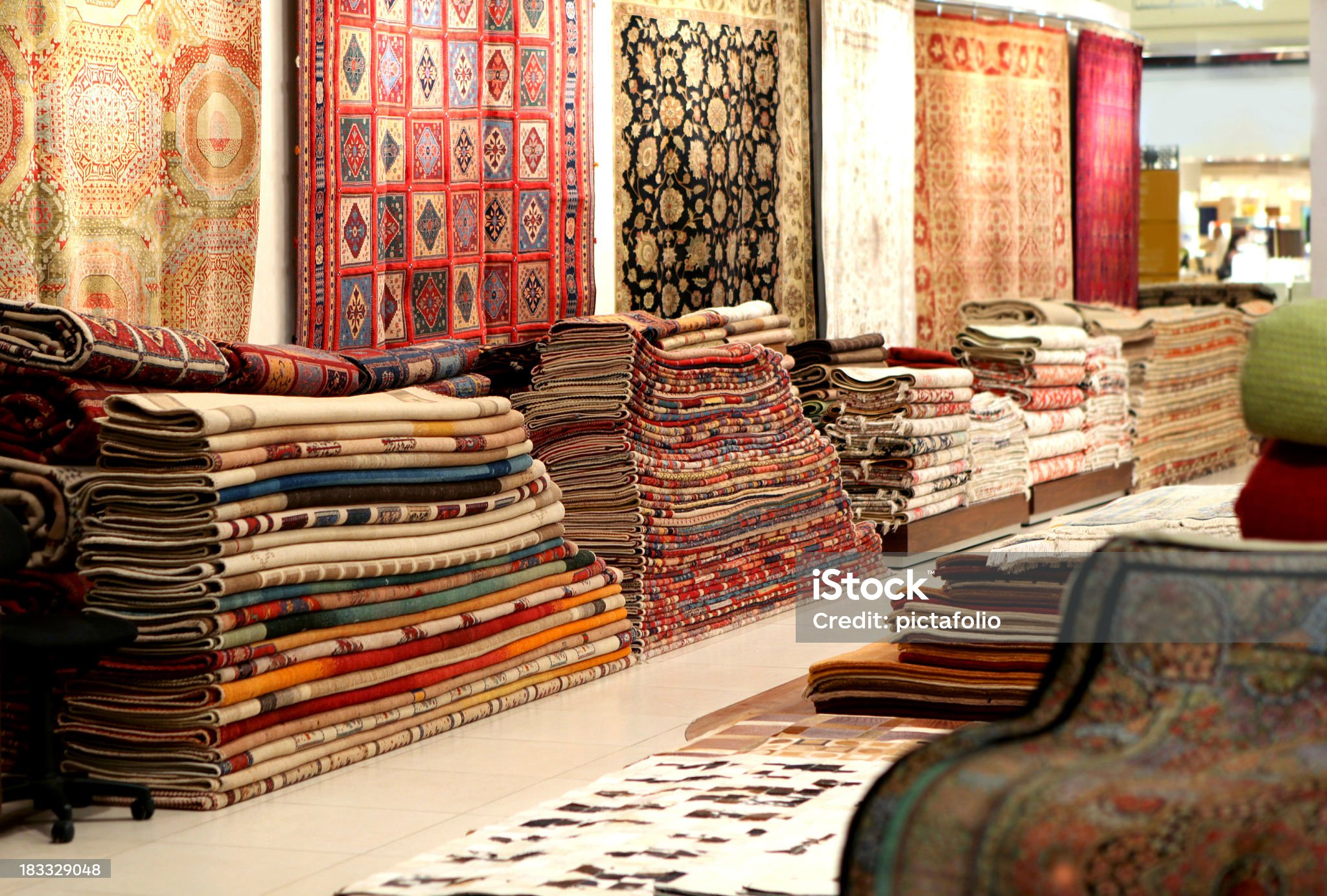 Sacha Caplot - exponum.salon